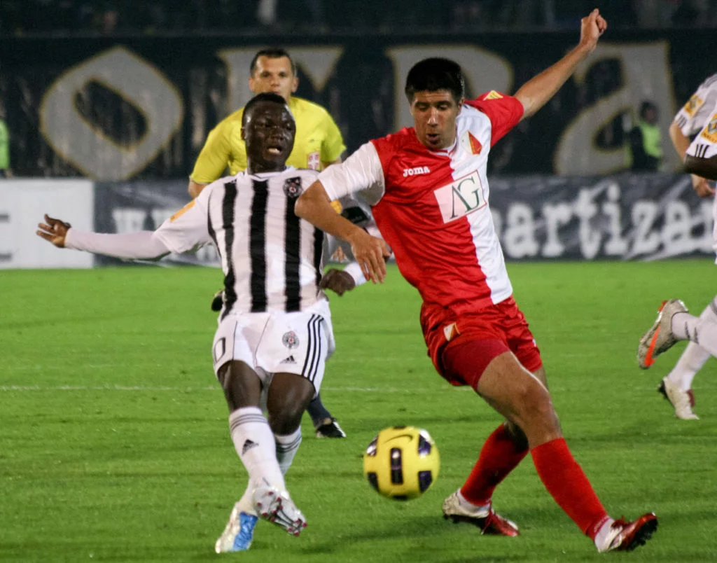 Prvenstvo 2010/11 – Crno-bela Nostalgija